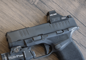 5 Best Red Dot For Hellcat [Updated 2025] - BadAssOptic